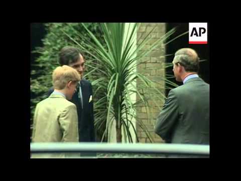 UK: PRINCE HARRY STARTS AT ETON COLLEGE - YouTube