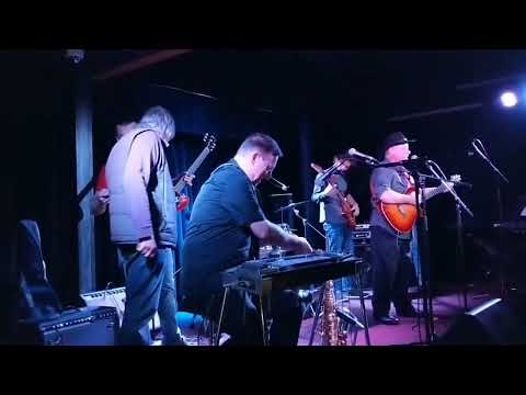 "Robby-Neal Gordon & The Big Wheels" - YouTube