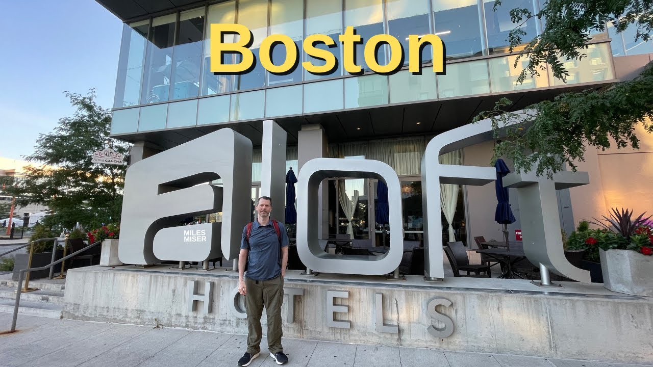 Aloft Boston Seaport District Hotel + Room Review. - YouTube