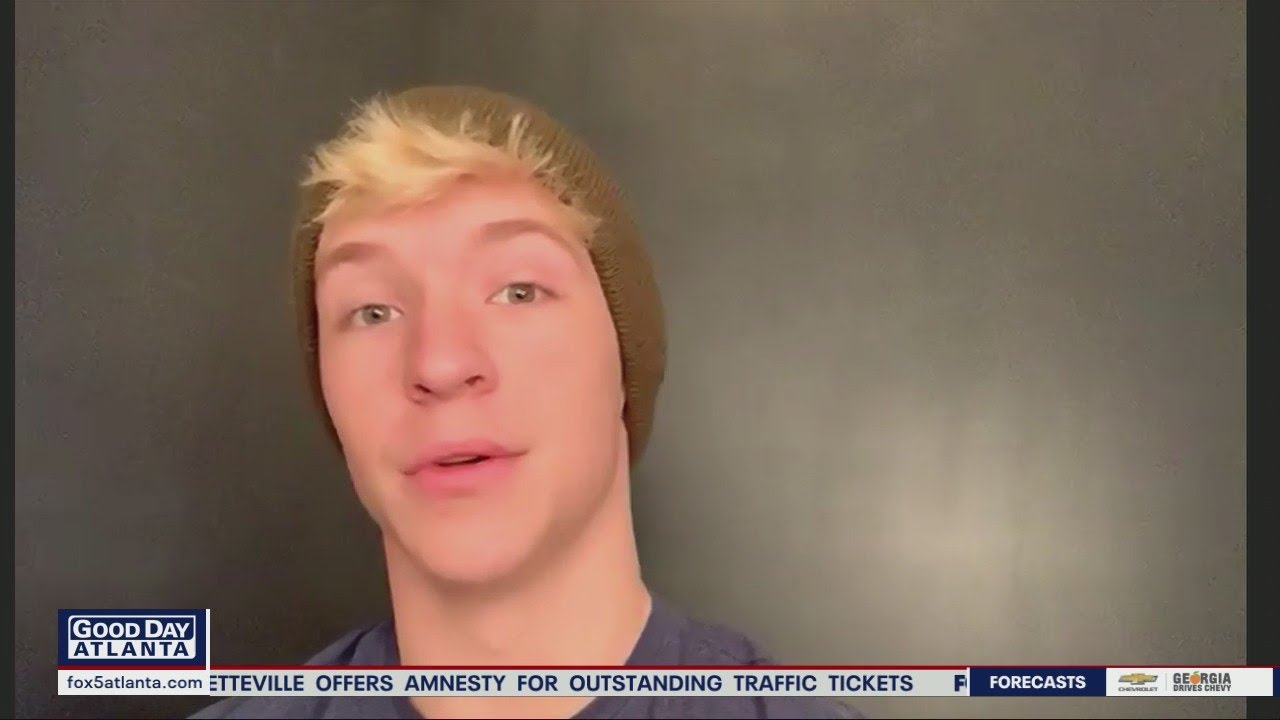 Baylee Littrell gives on his music career - YouTube