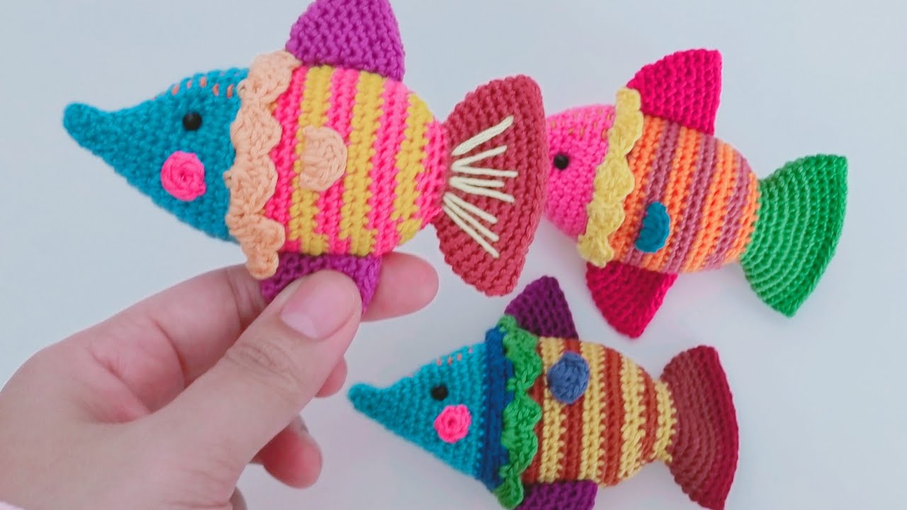 Little fish crochet tutorial - YouTube