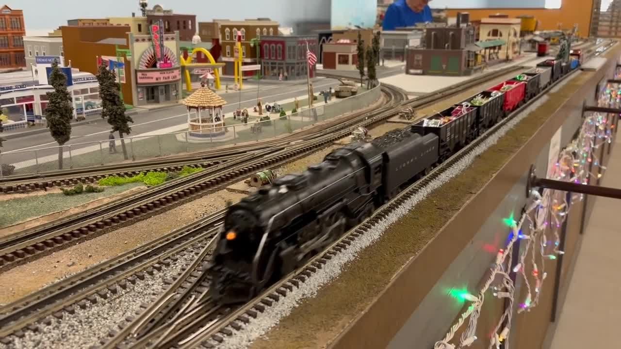 All Aboard! Model Railroaders get festive with Christmas train event ...