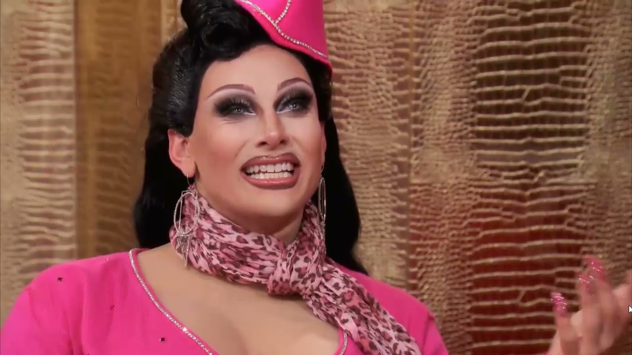 Drag Queens Crying - YouTube