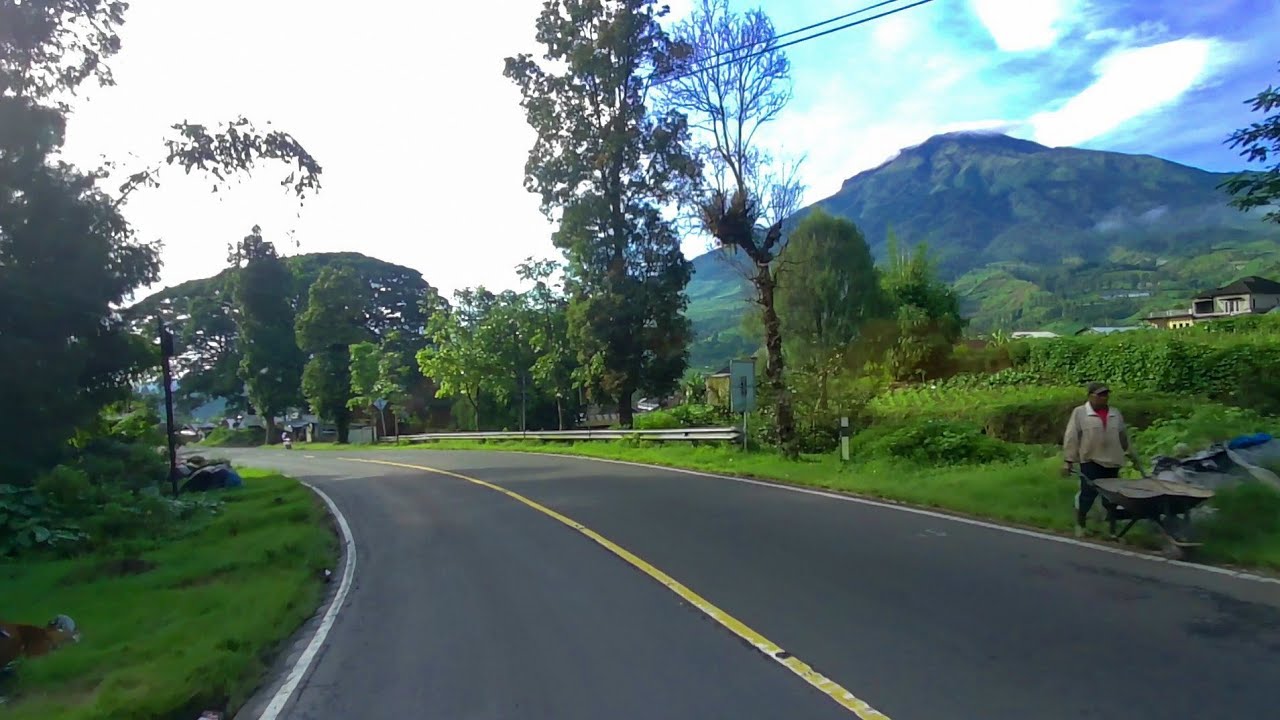 JALAN NEPAL VAN JAVA TEMANGGUNG JAWA TENGAH INDONESIA - YouTube