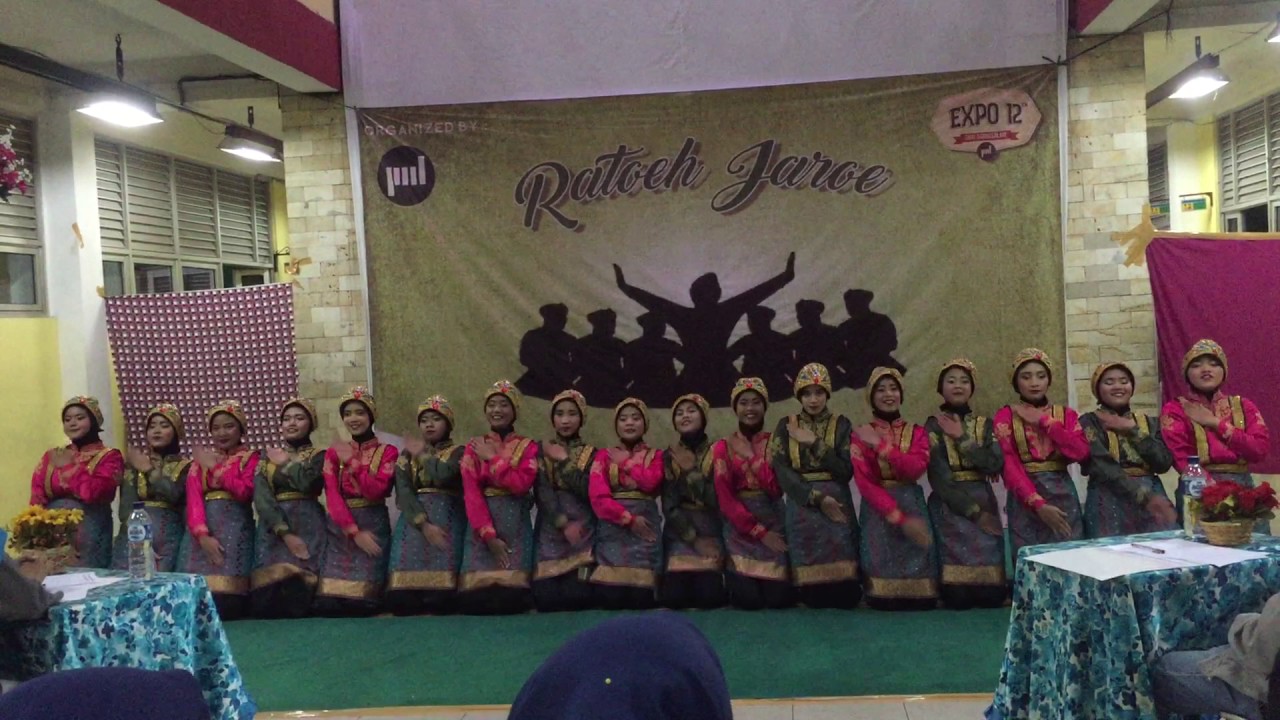 Saman SMAN 54 Jakarta ( SmaleSance ) at SMAI Darussalam - YouTube