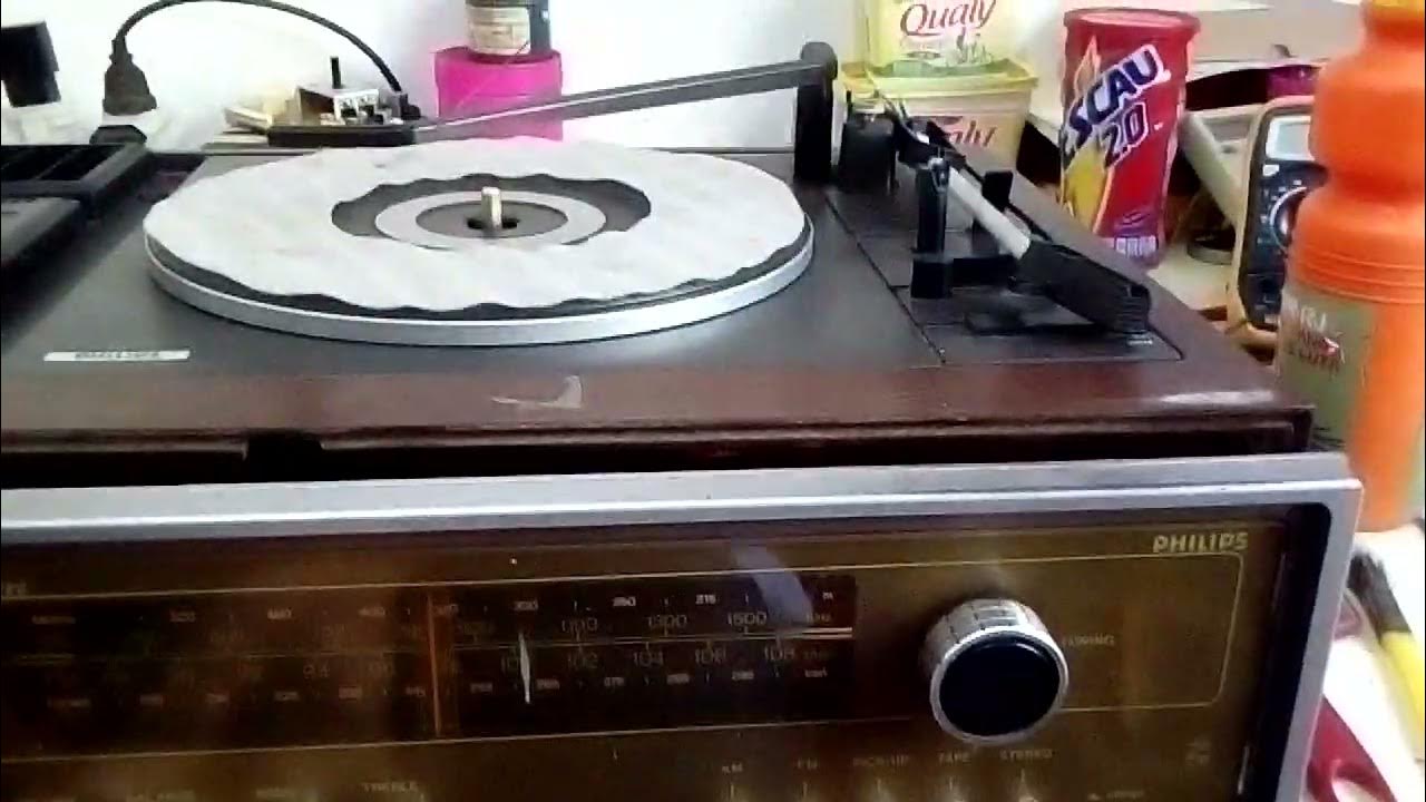 3 em 1 Philips década de 70 - YouTube