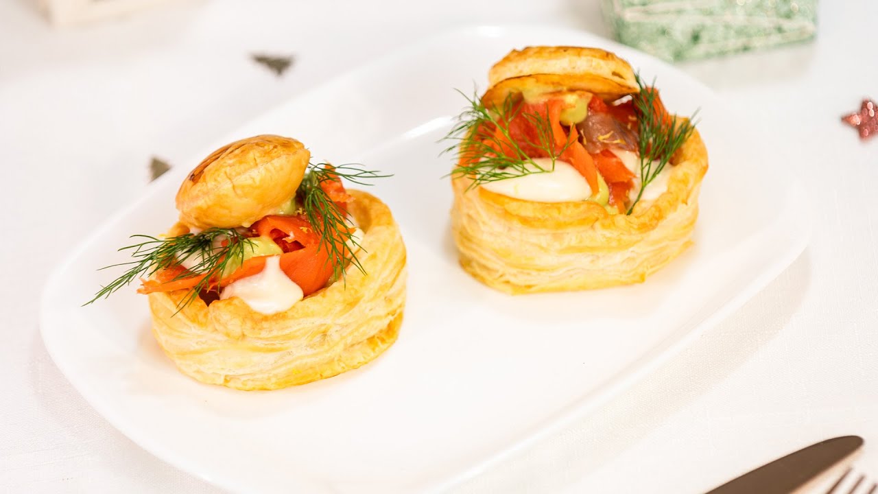 Voulevant con salmone, avocado, stracchino e aneto - YouTube