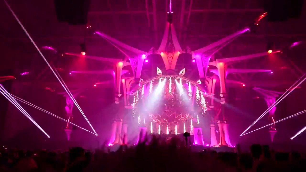 N-Vitral Opening Qlimax 2017 - The Temple of Light - YouTube