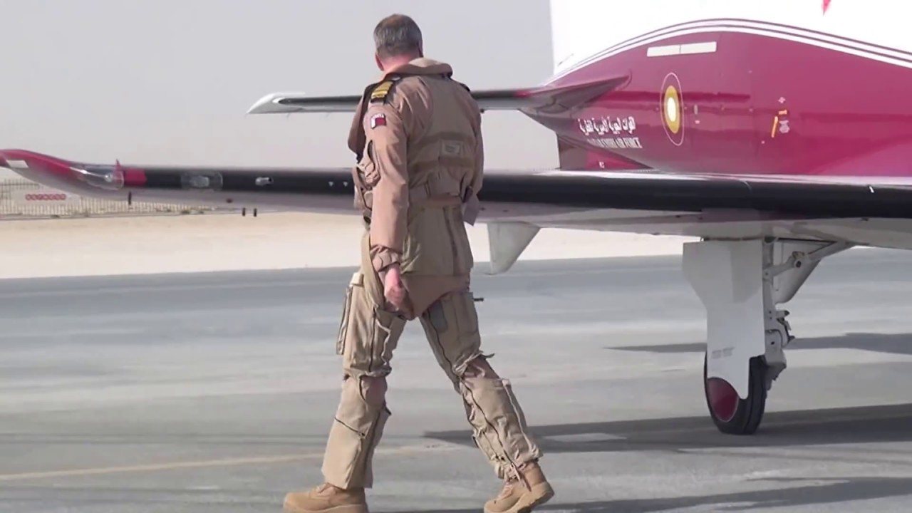 Pilatus PC-21 Landing At Koor Airport - QATAR - YouTube
