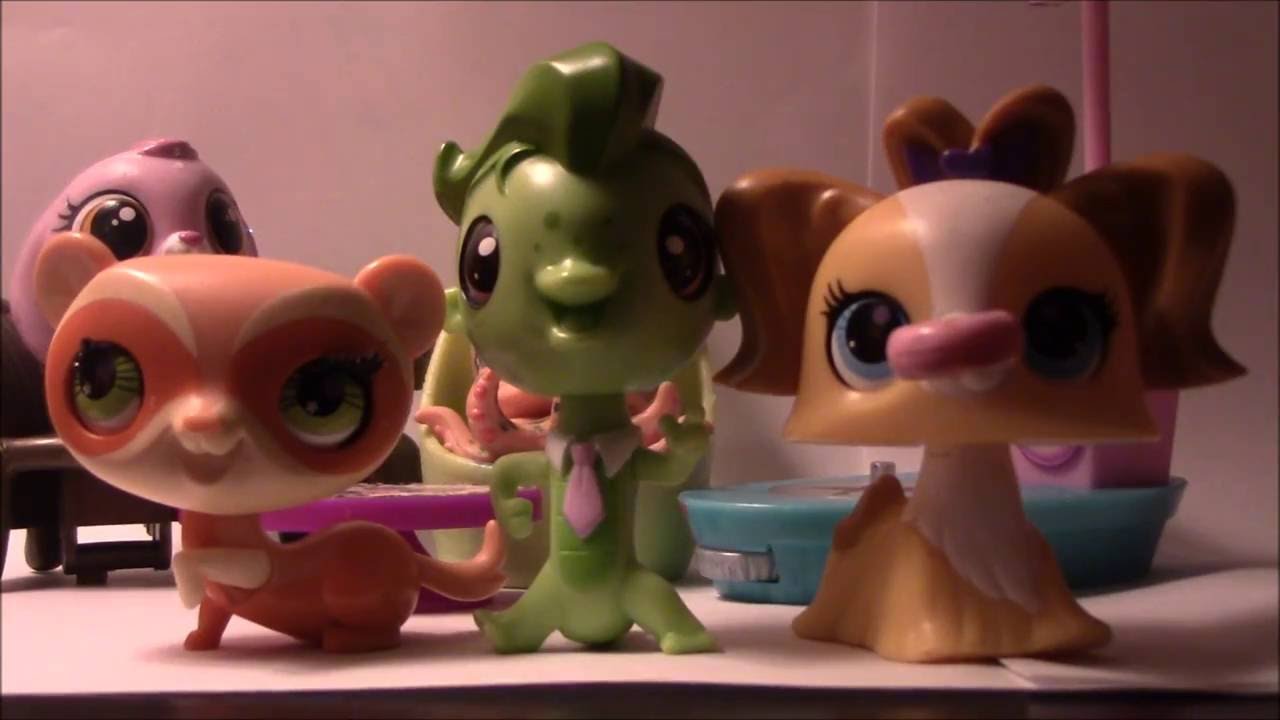 #LPSVlogwithBree :Lps three of my moving lps - YouTube