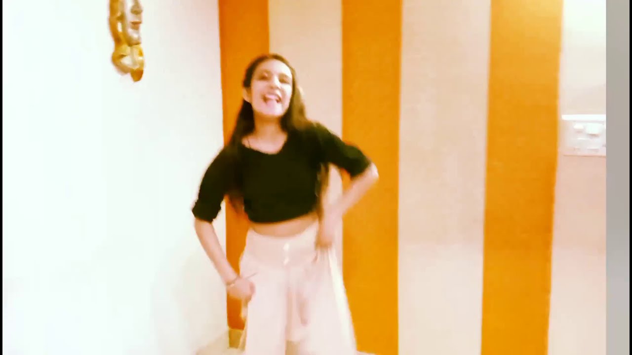 Chak Dum Dum Ghode Jaise Chal Haathi Jaise Dum Koi Mil Gaya Dance Cover By Vanshika Thakkar