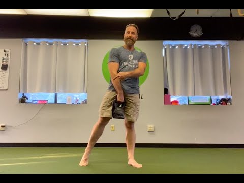 Exercise Tutorial: Kickstand Deadlift and Kickstand Swing - YouTube