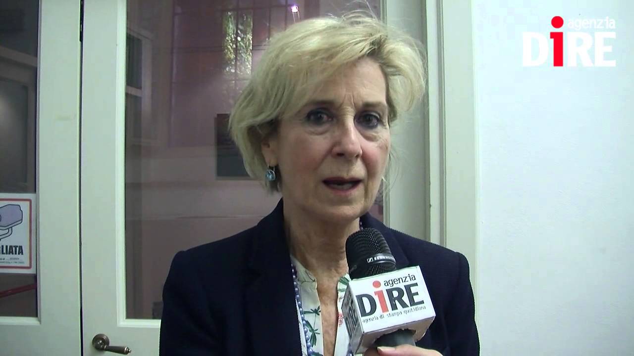 Petrangolini (Pd): "Con 'Casa' nuovo modo di intendere la salute" - YouTube