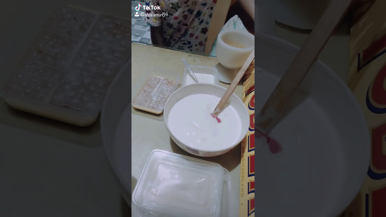 Leche Flan Graham Float - YouTube