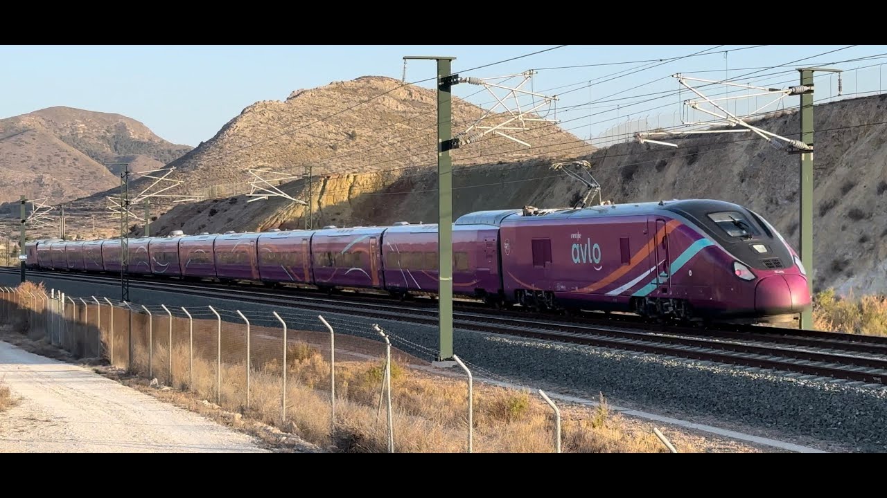 Tren AVLO S-106 AVRIL RENFE por la línea Alicante - Madrid.#eldarail ...
