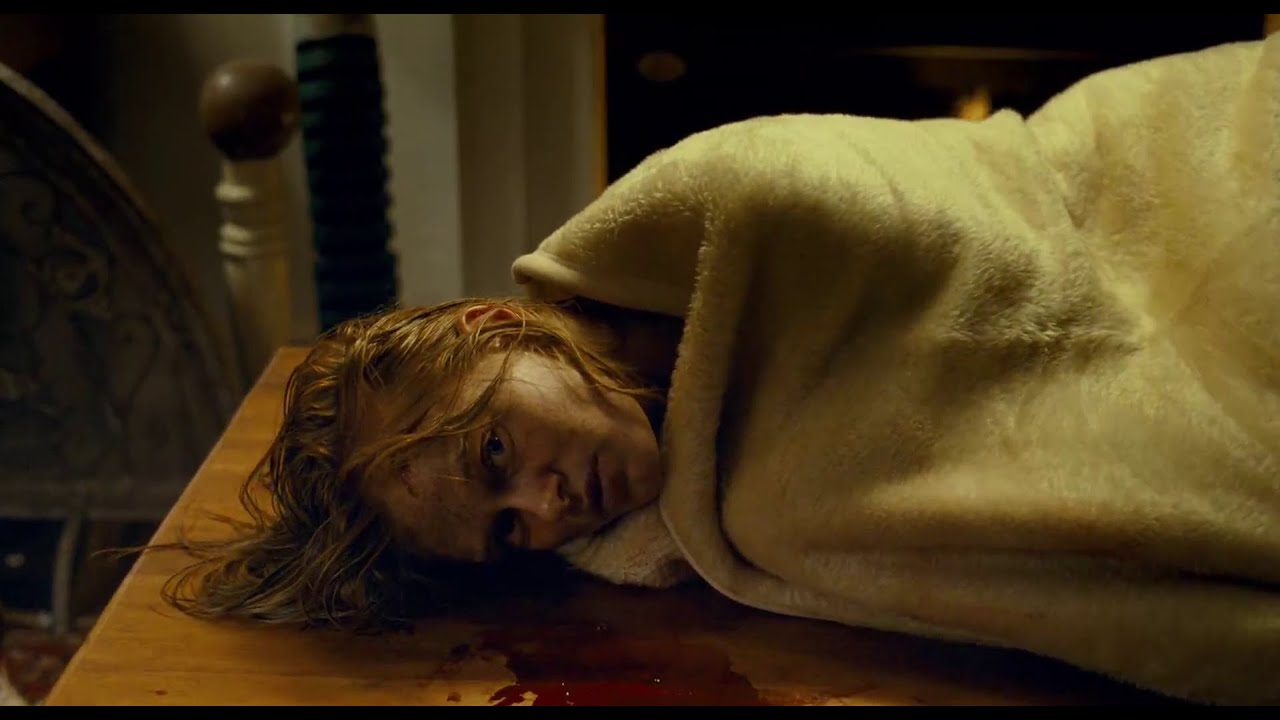 best slasher movie scene from (the last house on the left) - YouTube