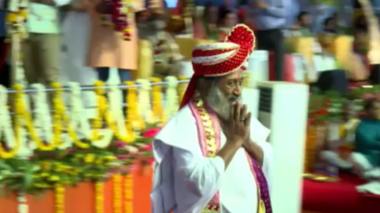 Rudra Puja by Sri Sri Ravi Shankar Gurudev Today - YouTube