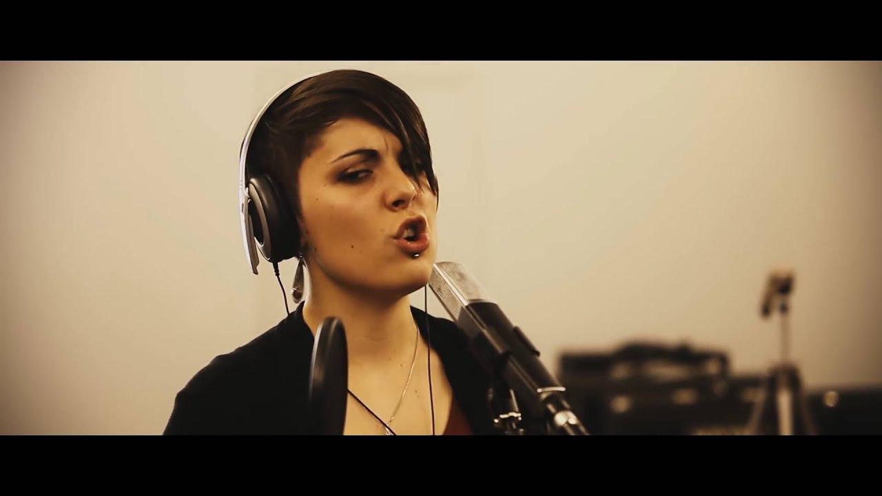 STILL AMY - REHAB ( Amy Winehouse Tribute ) - YouTube