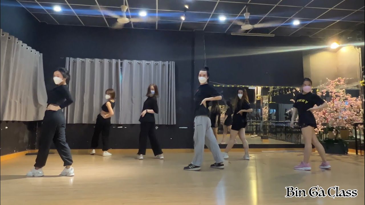 SG - LISA (Bin Gà Class) | Choreography Bin Gà | ALL LEVEL CLASS - YouTube