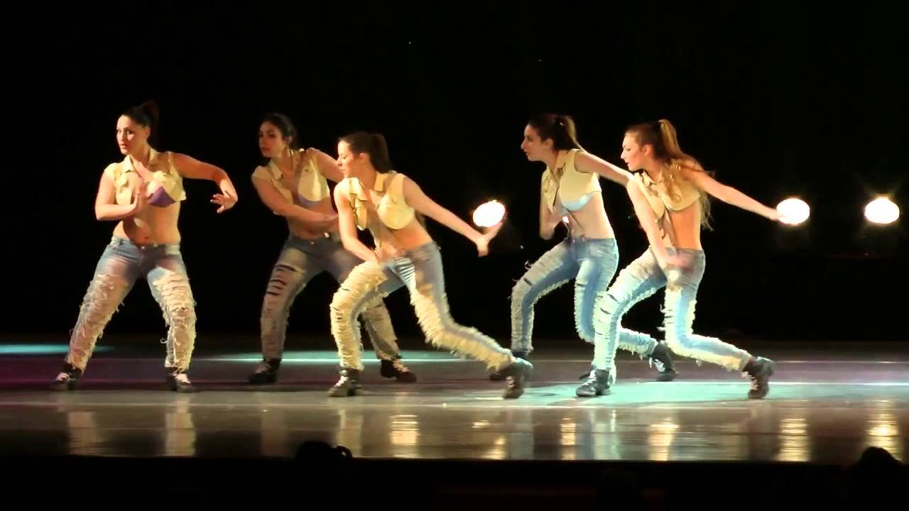 Ellie Goulding - Burn | Paramore - Still Into You | Dance Choreography ...