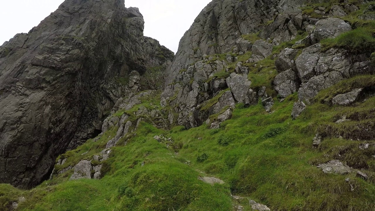 Top of Lords Rake onto Western Traverse up Scafell views of Scafell ...