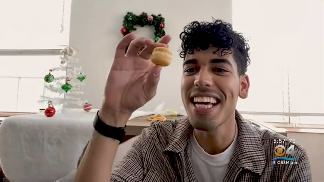 Miami Pastry Chef Lorenzo Delgado Competes On Food Network's Holiday ...