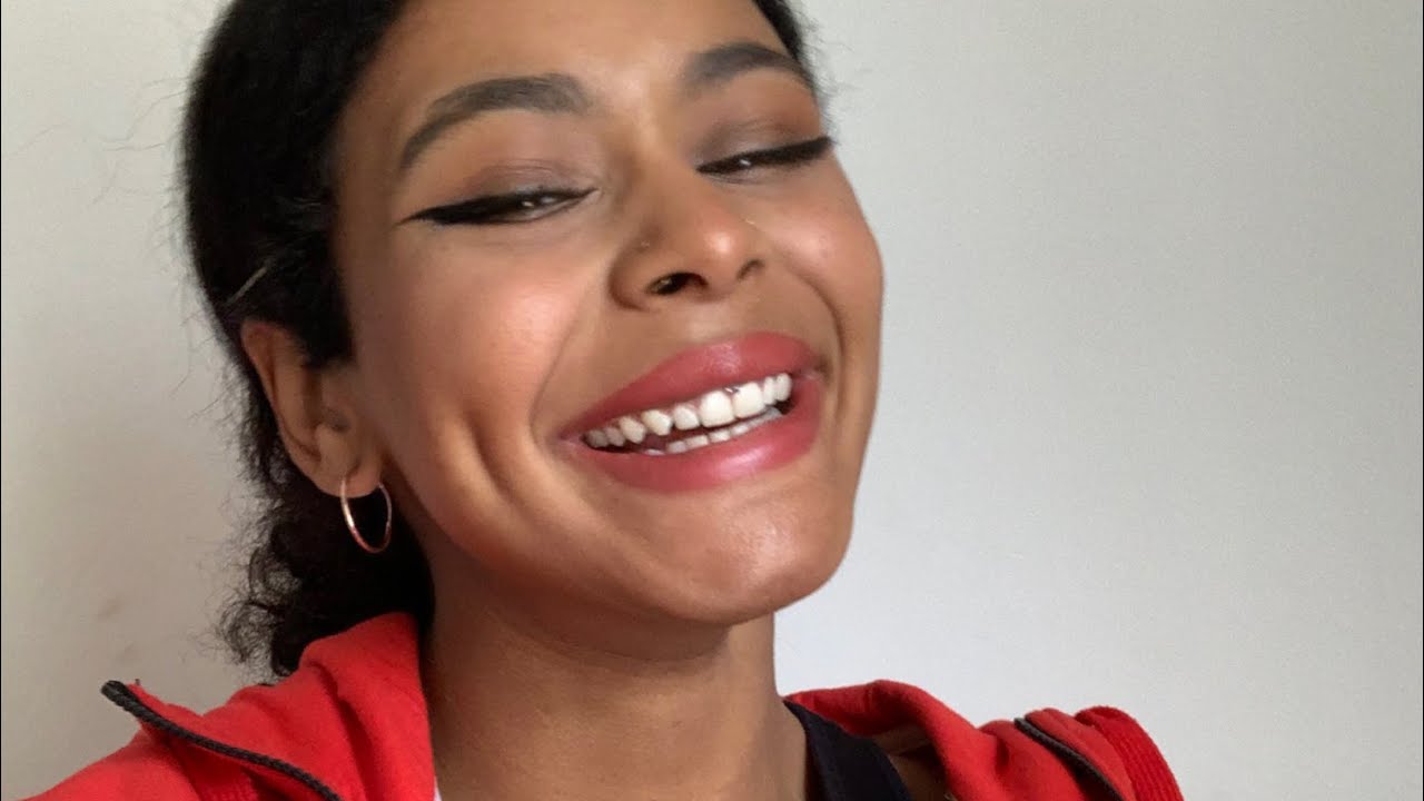 Meeting a onlyfans model. Makeup for a photoshoot - YouTube