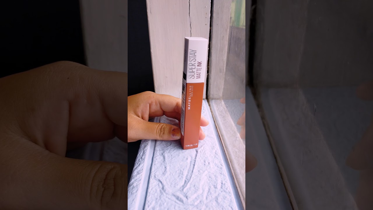 maybelline superstay matte ink no 210 Versatile | hand swatches and lip ...