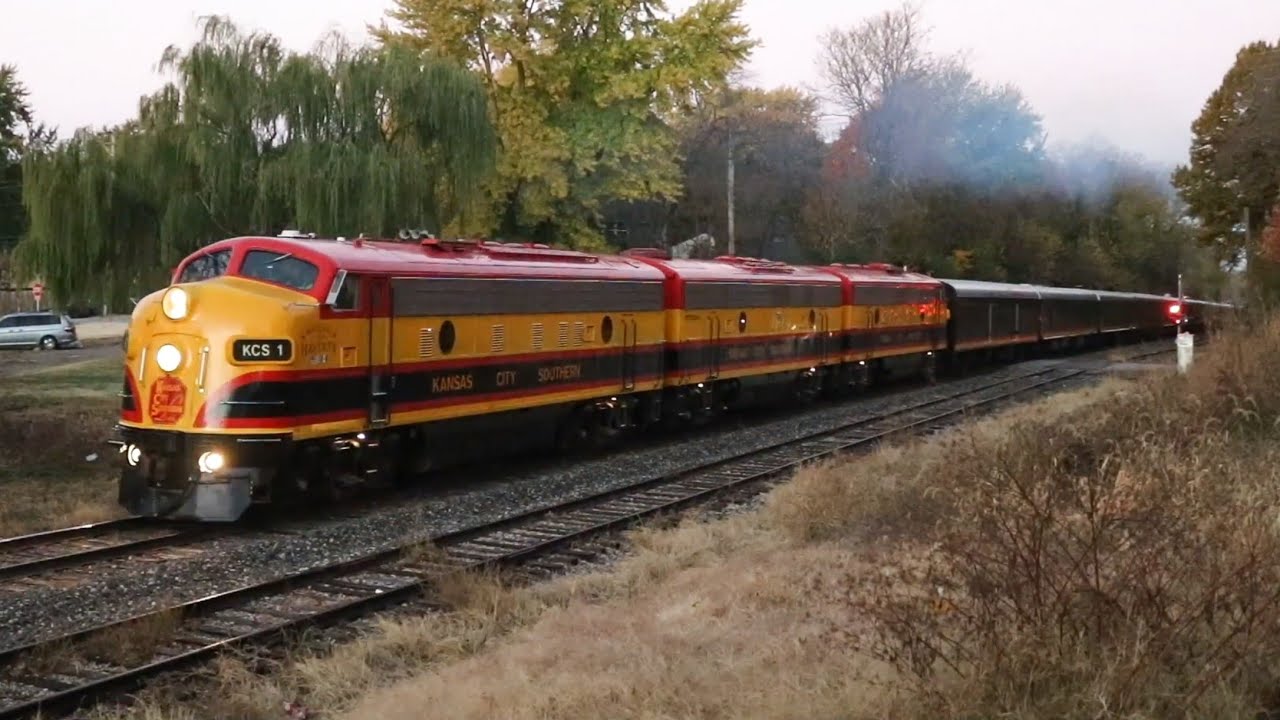 Fall runs of the CP & KCS OCS Trains' in Kansas City - YouTube