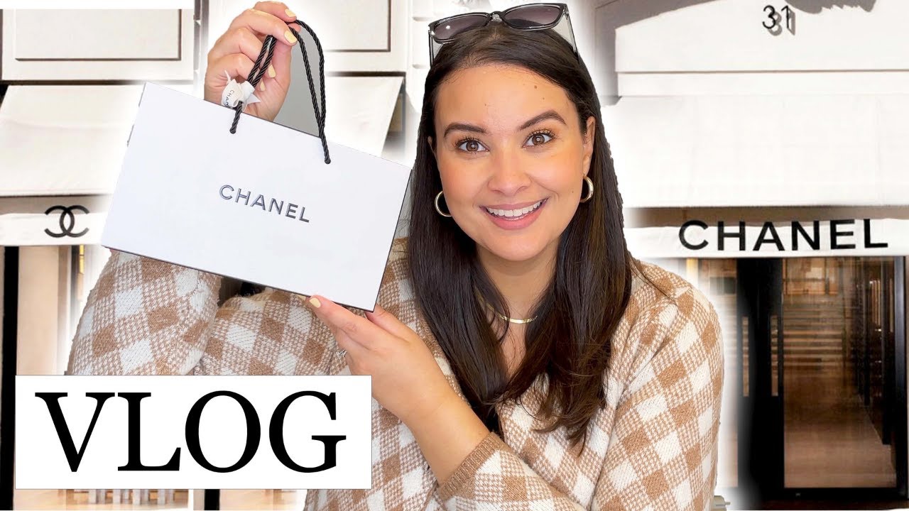 VLOG | Shop with me at Chanel - YouTube