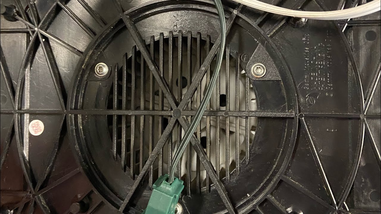 Gemmy Metal base fan review (June 2003) - YouTube
