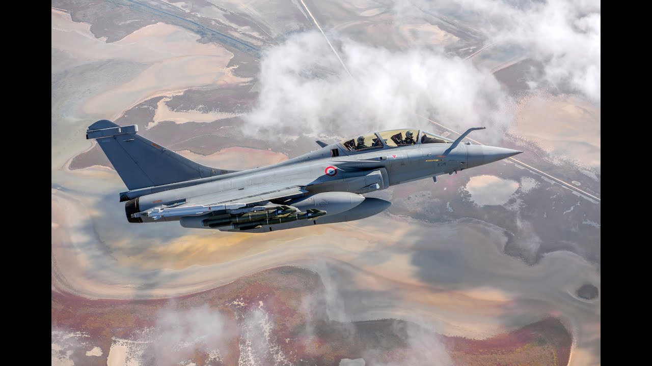 Accidental passenger ejection from Dassault Rafale - YouTube