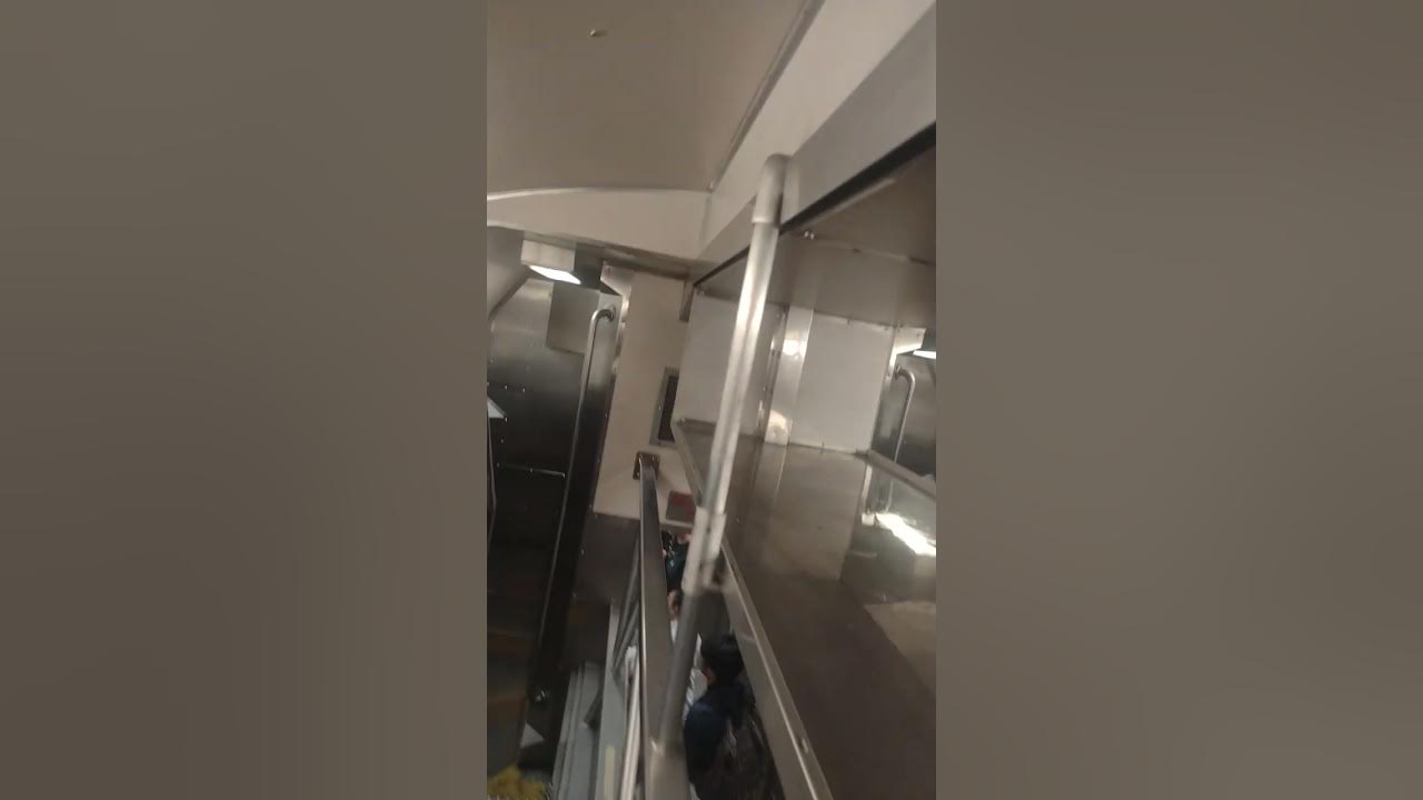 Caltrain F40 and Gallery car ride part 3 and farewell at Tamien - YouTube