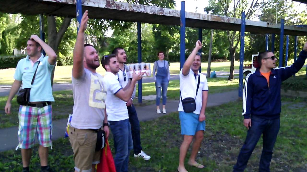 A đe je pivo? (ETF Podgorica na Elektrijadi 2014) - YouTube