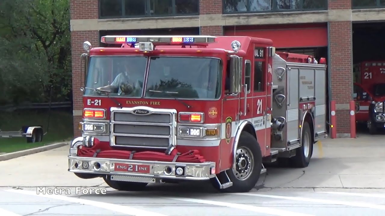 Evanston IL Fire Dept Engine 21 & Ambulance 21 Responding - YouTube