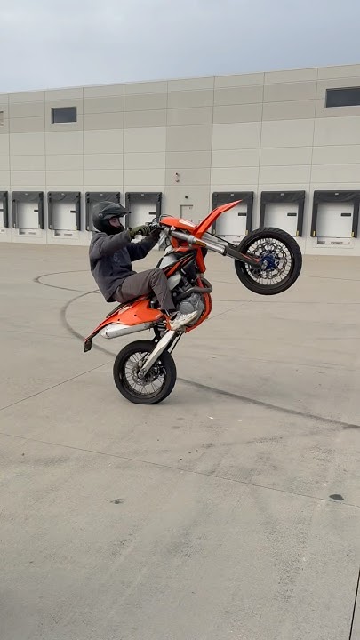 Regular scheduled programming - YouTube