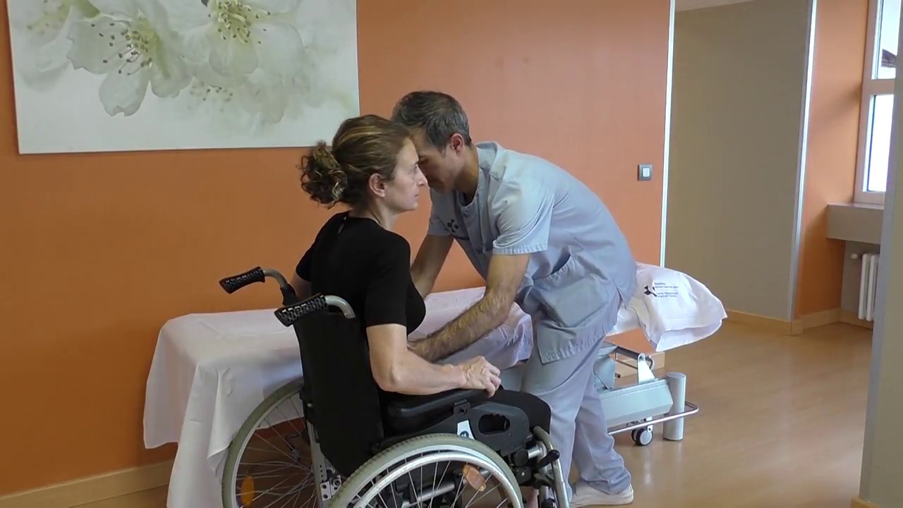 Transferencia cama - silla. 30/32 - YouTube