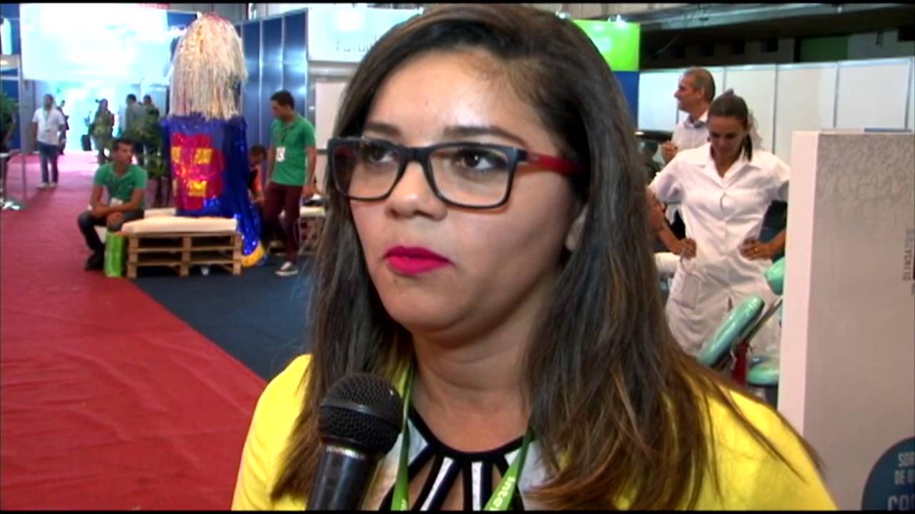 ENTREVISTA Simone Goncalves HD 720p - YouTube