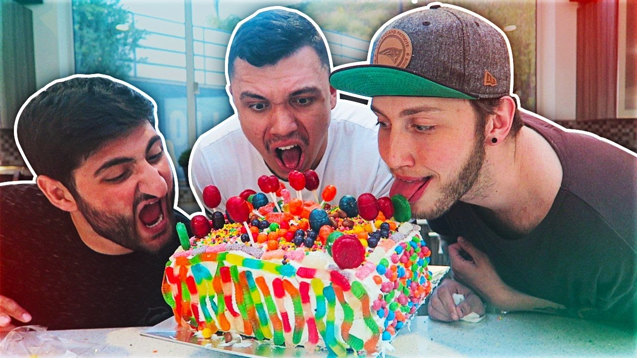FAZE HOUSE CRAZIEST CANDY CAKE CHALLENGE EVER - YouTube