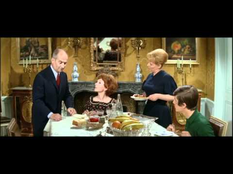 Les grandes Vacances (Girault 1967) - De Funès et la gouvernante : « Alors, que faire ?  »