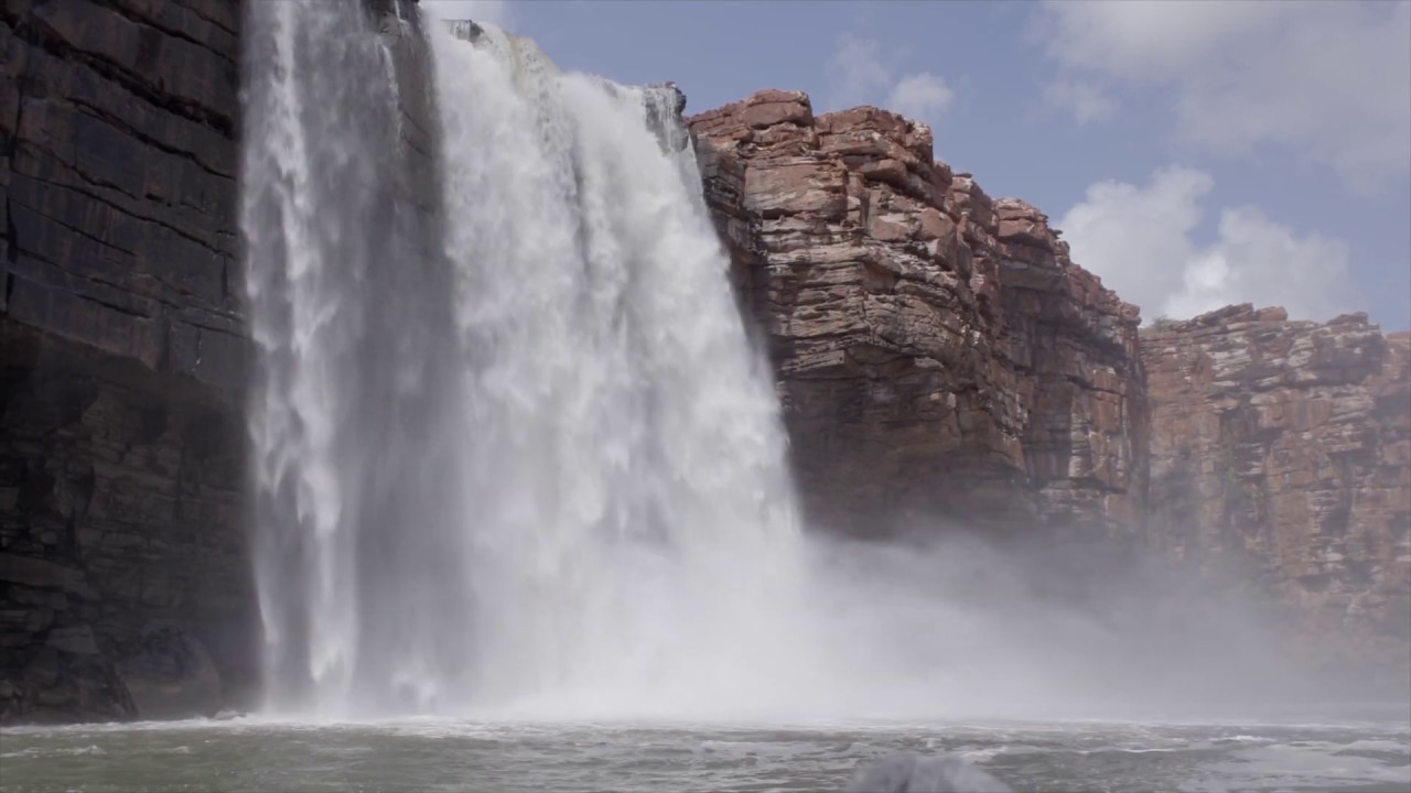 KIMBERLEY WATERFALLS 2020 - YouTube