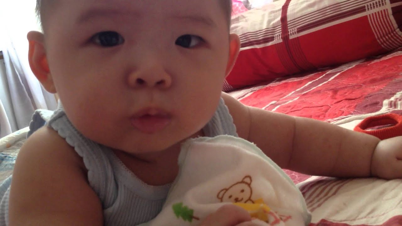 Baby born Xavi learn talking - YouTube