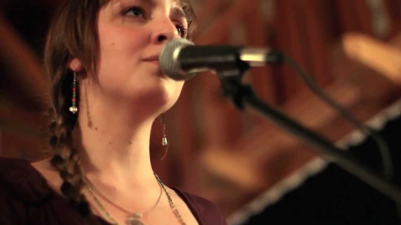 Julia Easterlin - "Break My Body" - Pixies (Cover/Reimagining) - YouTube