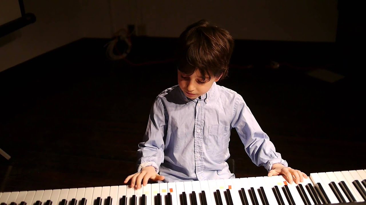 Ellis (8) Winter Music Recital 2015 - YouTube