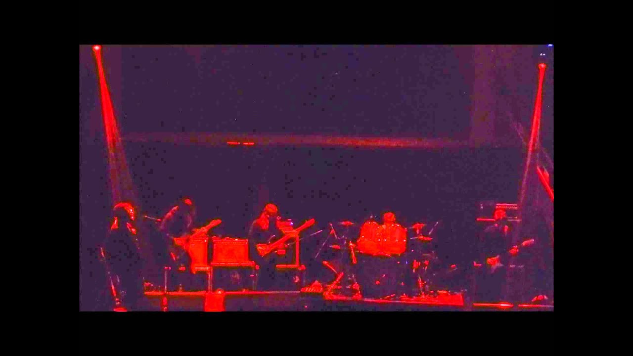 Slint - Ron (live at the Albert Hall, Manchester 28/11/2013) - YouTube