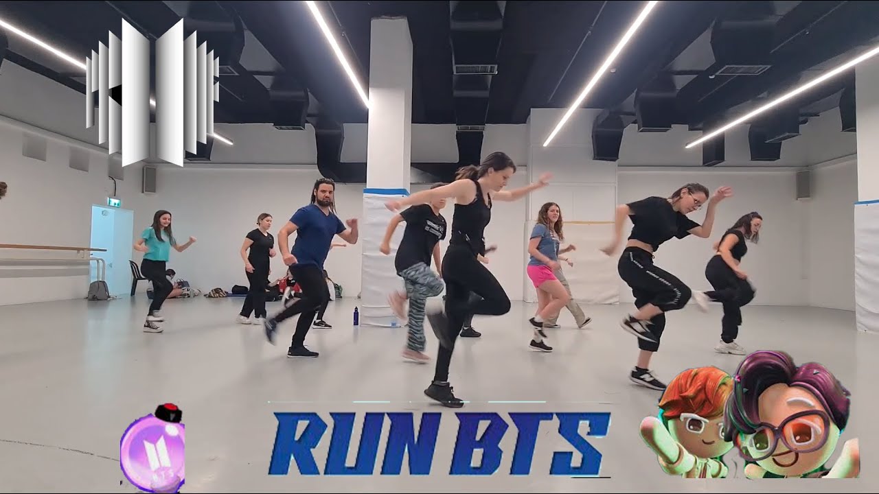 BTS - Run BTS (방탄소년단 달려라 방탄 가사) - (IKDP Dance Class) - YouTube