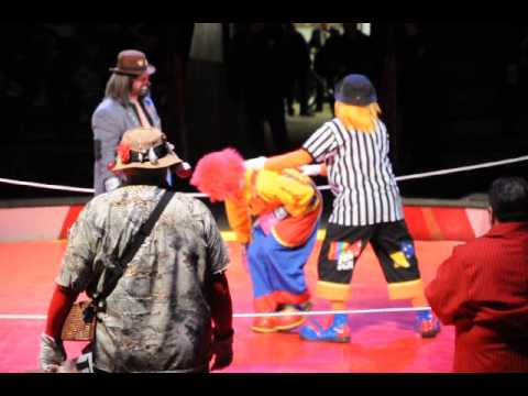 2013 Jaffa Calliope Clowns Boxing - YouTube