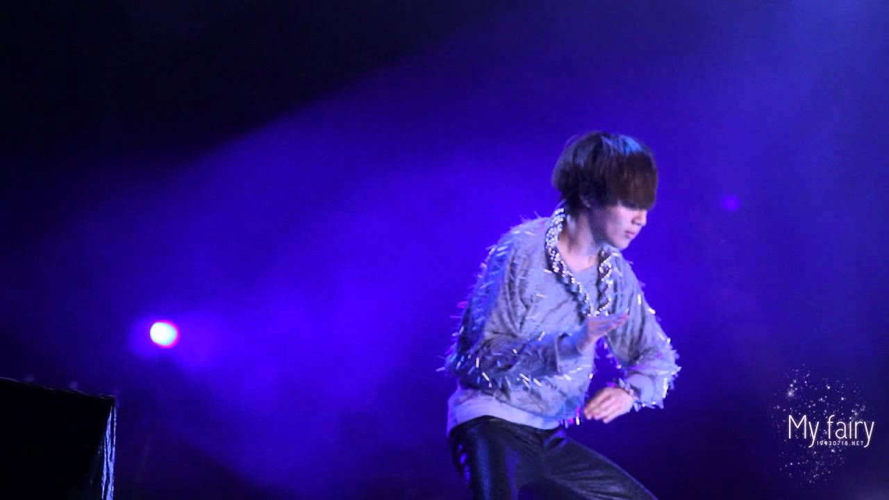120818 dance stage taemin - YouTube