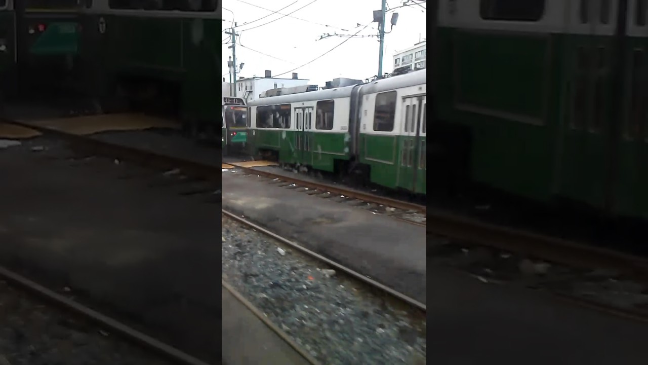 Mbta green line Lechmere station - YouTube