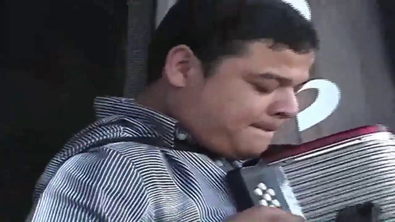 Nelson Velasquez y Diomedes Dionicio Diaz "No sufras mas" - YouTube